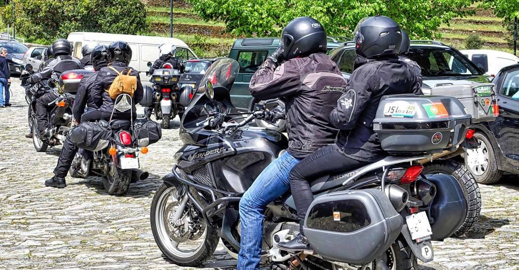 Motorradfahren zu zweit was gilt es zu beachten? - Motorradbekleidung.net